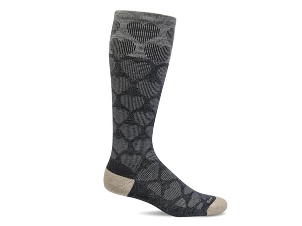 Sockwell Women's Moderate Compression Sock: Heart Throb Charcoal